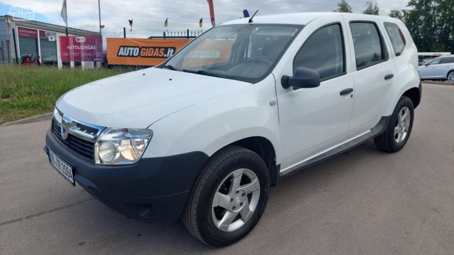 Dacia Duster 2013 in Kaunas, with an engine capacity of 1.60 L and mileage of 181 thousand km for 3300 €, photo 7 on AUTOMOTO.COM.LV