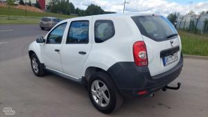 Dacia Duster 2013 in Kaunas, with an engine capacity of 1.60 L and mileage of 181 thousand km for 3300 €, photo 8 on AUTOMOTO.COM.LV