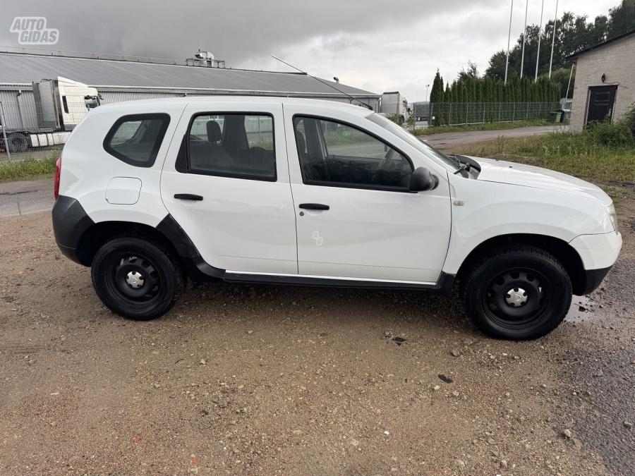 Dacia Duster 2013 Viļņa, ar dzinēja tilpumu 1.60 L un nobraukumu 218 tūkst. km par 3350 €, foto 4 vietnē AUTOMOTO.COM.LV