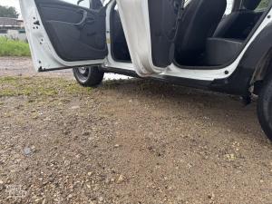 Dacia Duster 2013 Viļņa, ar dzinēja tilpumu 1.60 L un nobraukumu 218 tūkst. km par 3350 €, foto 12 vietnē AUTOMOTO.COM.LV
