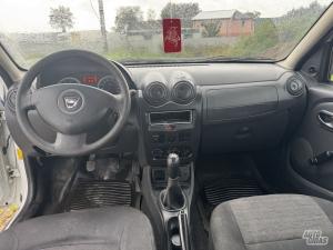 Dacia Duster 2013 Viļņa, ar dzinēja tilpumu 1.60 L un nobraukumu 218 tūkst. km par 3350 €, foto 16 vietnē AUTOMOTO.COM.LV
