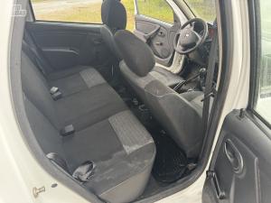 Dacia Duster 2013 Viļņa, ar dzinēja tilpumu 1.60 L un nobraukumu 218 tūkst. km par 3350 €, foto 19 vietnē AUTOMOTO.COM.LV