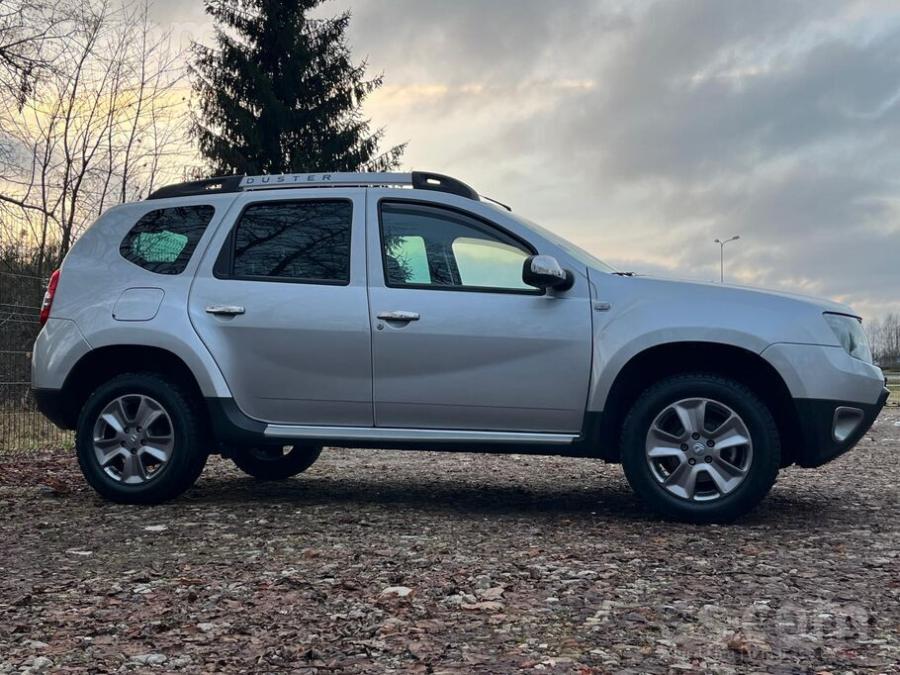 Dacia Duster 2014 in Cesis, with an engine capacity of 1.20 L and mileage of 79 thousand km for 7600 €, photo 4 on AUTOMOTO.COM.LV