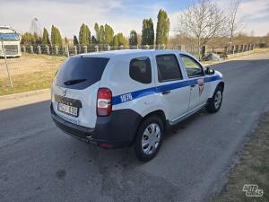 Dacia Duster 2014 in Radviliskis, with an engine capacity of 1.60 L and mileage of 306 thousand km for 2550 €, photo 5 on AUTOMOTO.COM.LV