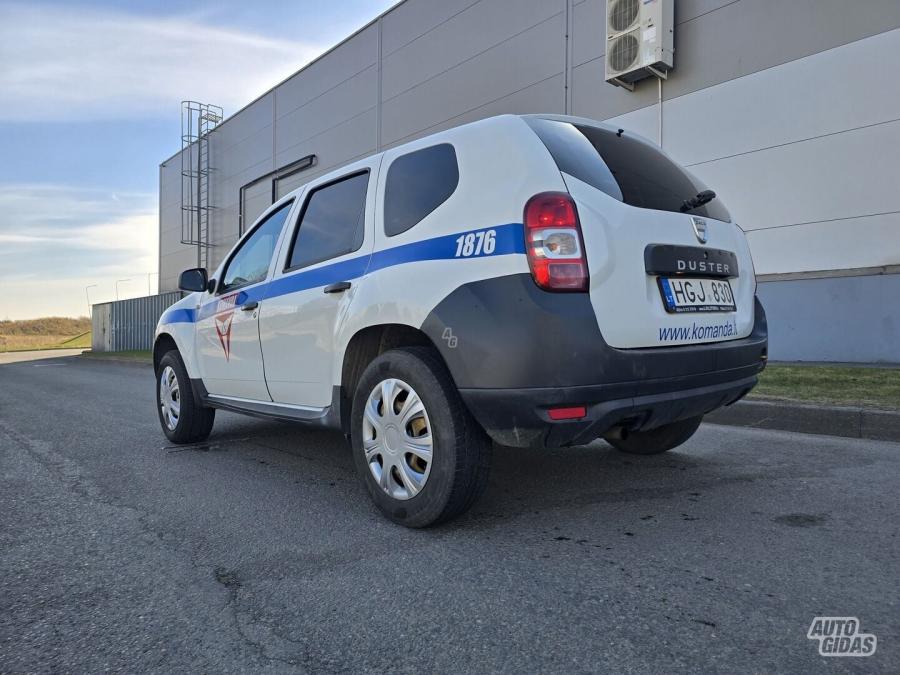 Dacia Duster 2014 in Radviliskis, with an engine capacity of 1.60 L and mileage of 306 thousand km for 2550 €, photo 9 on AUTOMOTO.COM.LV