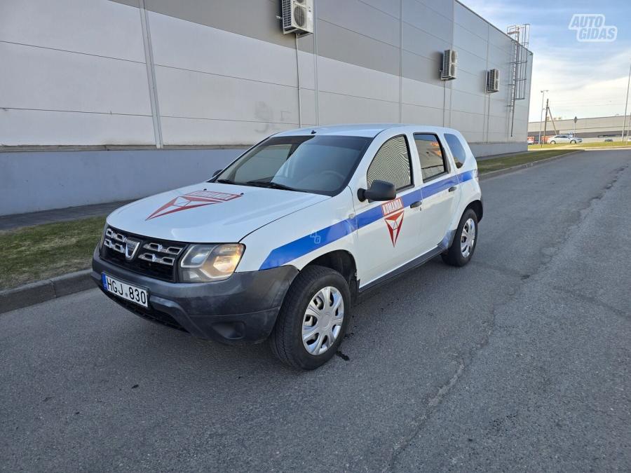 Dacia Duster 2014 in Radviliskis, with an engine capacity of 1.60 L and mileage of 306 thousand km for 2800 €, photo 1 on AUTOMOTO.COM.LV