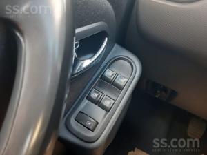 Dacia Duster 2014 in Daugavpils, with an engine capacity of 1.20 L and mileage of 0 thousand km for 6350 €, photo 13 on AUTOMOTO.COM.LV