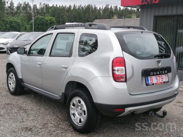 Dacia Duster 2014 in Valmiera, with an engine capacity of 1.50 L and mileage of 237 thousand km for 6550 €, photo 2 on AUTOMOTO.COM.LV