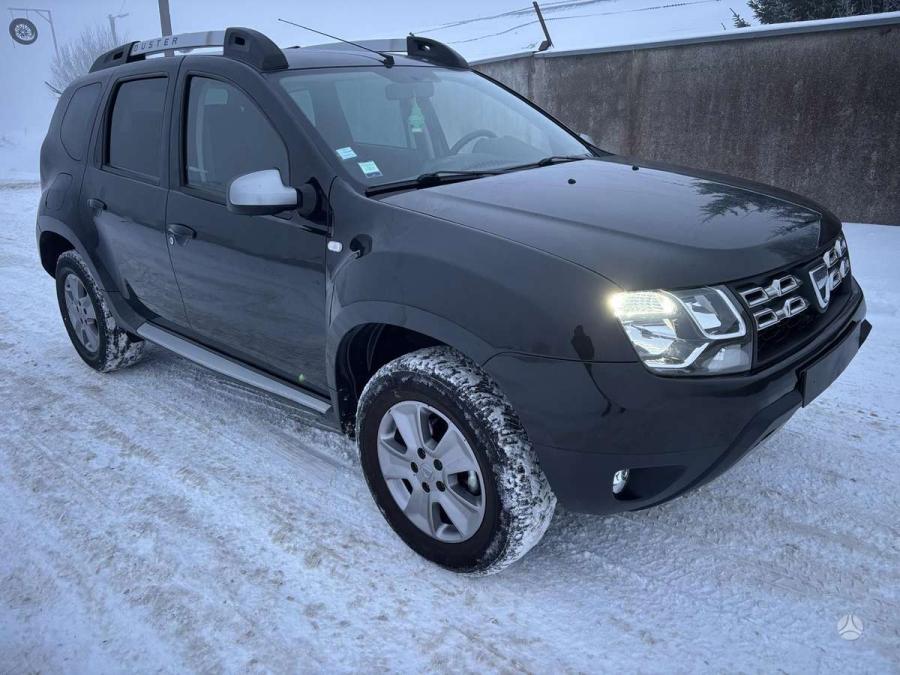 Dacia Duster 2015 in Taurage, with an engine capacity of 1.20 L and mileage of 105 thousand km for 5500 €, photo 3 on AUTOMOTO.COM.LV