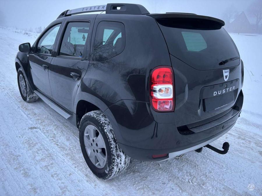 Dacia Duster 2015 in Taurage, with an engine capacity of 1.20 L and mileage of 105 thousand km for 5500 €, photo 6 on AUTOMOTO.COM.LV