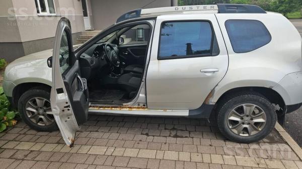 Dacia Duster 2016 Rīga, ar dzinēja tilpumu 1.50 L un nobraukumu 430 tūkst. km par 3200 €, foto 1 vietnē AUTOMOTO.COM.LV