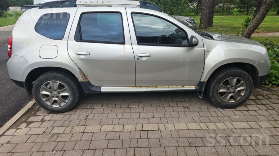 Дачия Duster 2016 в Рига, объемом двигателя 1.50 л и пробегом 430 тыс. км за 3200 €, фото 5 на AUTOMOTO.COM.LV