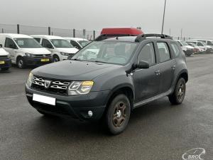 Dacia Duster 2017 in Vilnius, with an engine capacity of 1.60 L and mileage of 306 thousand km for 4700 €, photo  on AUTOMOTO.COM.LV