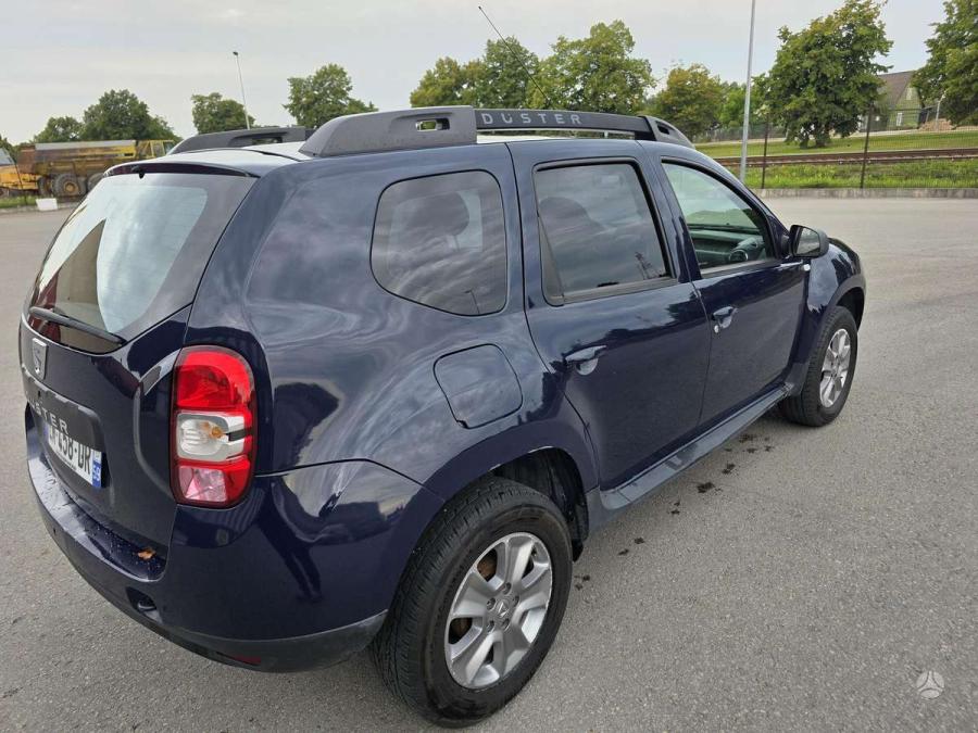 Dacia Duster 2017 in Taurage, with an engine capacity of 1.46 L and mileage of 200 thousand km for 5800 €, photo 7 on AUTOMOTO.COM.LV