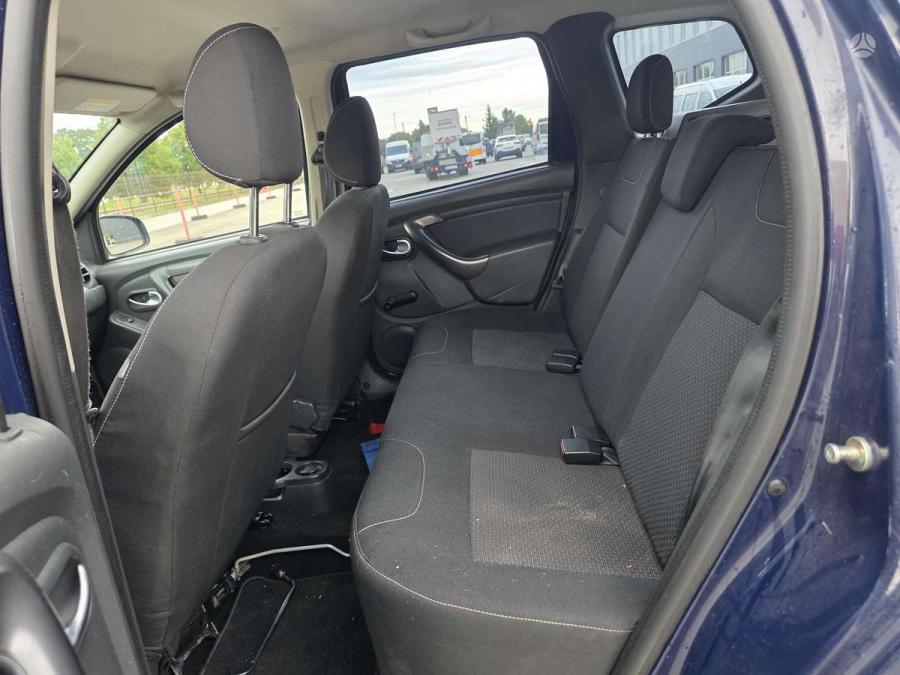 Dacia Duster 2017 in Taurage, with an engine capacity of 1.46 L and mileage of 200 thousand km for 5800 €, photo 15 on AUTOMOTO.COM.LV