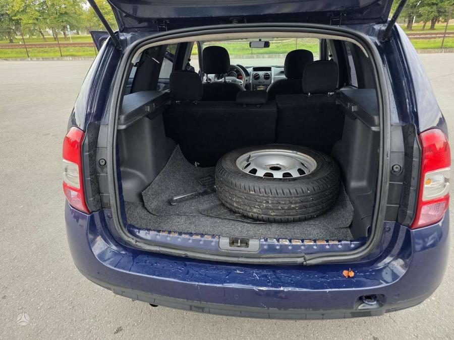 Dacia Duster 2017 in Taurage, with an engine capacity of 1.46 L and mileage of 200 thousand km for 5800 €, photo 16 on AUTOMOTO.COM.LV