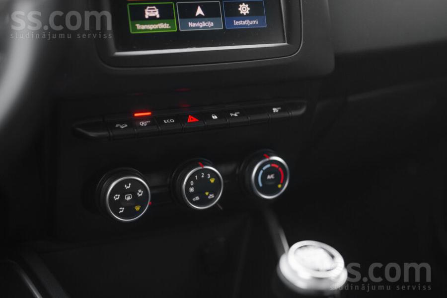 Dacia Duster 2019 in Riga, with an engine capacity of 1.50 L and mileage of 113 thousand km for 12500 €, photo 10 on AUTOMOTO.COM.LV