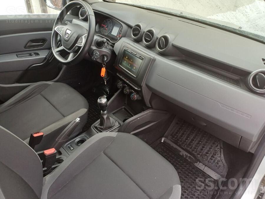 Dacia Duster 2020 in Riga, with an engine capacity of 1.50 L and mileage of 135 thousand km for 10100 €, photo 8 on AUTOMOTO.COM.LV