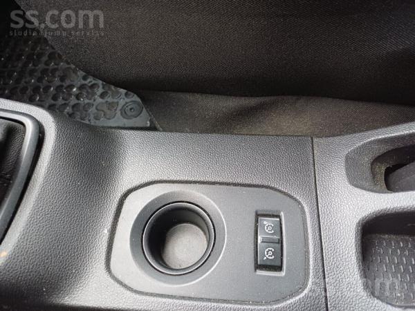 Дачия Duster 2020 в Рига, объемом двигателя 1.50 л и пробегом 112 тыс. км за 9900 €, фото 10 на AUTOMOTO.COM.LV