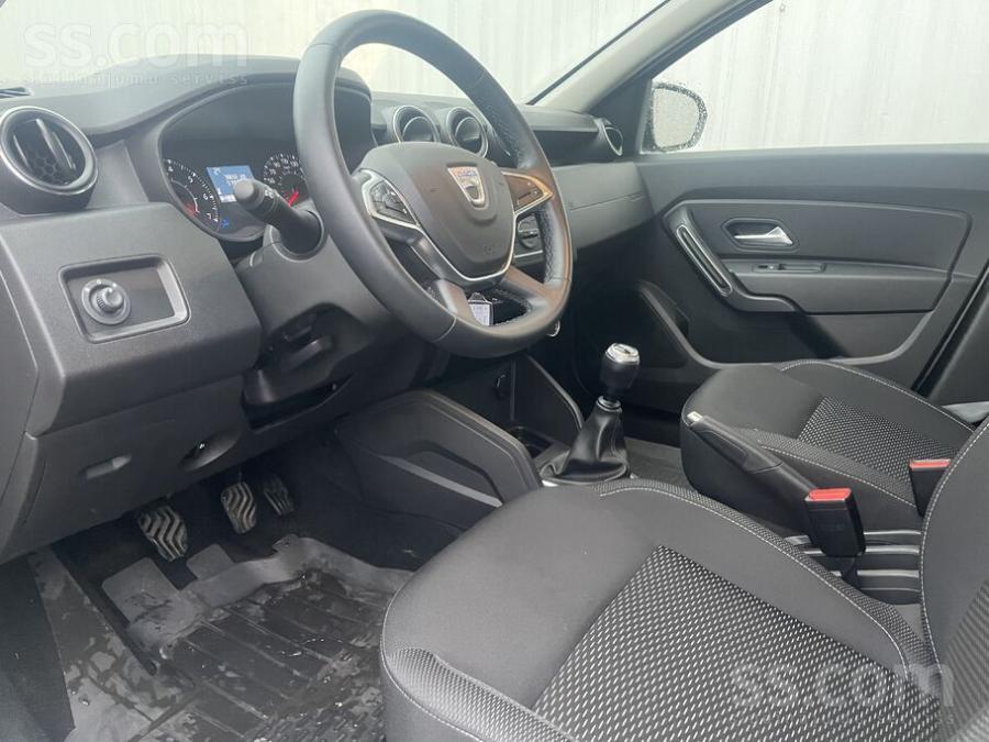 Dacia Duster 2021 in Riga, with an engine capacity of 1.50 L and mileage of 39 thousand km for 12900 €, photo 7 on AUTOMOTO.COM.LV