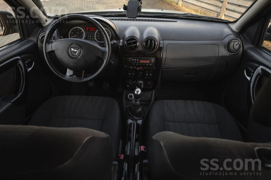 Zaļš Dacia Duster 2011 Jelgava, ar dzinēja tilpumu 2.00 L un nobraukumu 270 tūkst. km par 8500 €, foto 9 vietnē AUTOMOTO.COM.LV