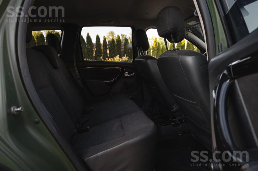 Zaļš Dacia Duster 2011 Jelgava, ar dzinēja tilpumu 2.00 L un nobraukumu 270 tūkst. km par 8500 €, foto 13 vietnē AUTOMOTO.COM.LV
