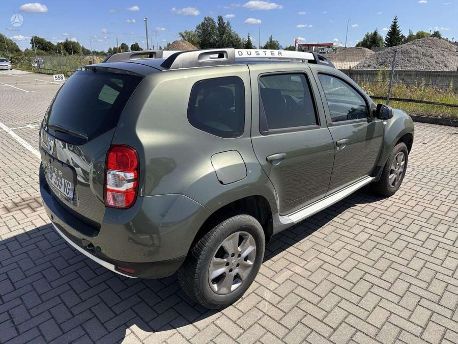 Green Dacia Duster 2014 in Taurage, with an engine capacity of 1.20 L and mileage of 166 thousand km for 4400 €, photo 4 on AUTOMOTO.COM.LV