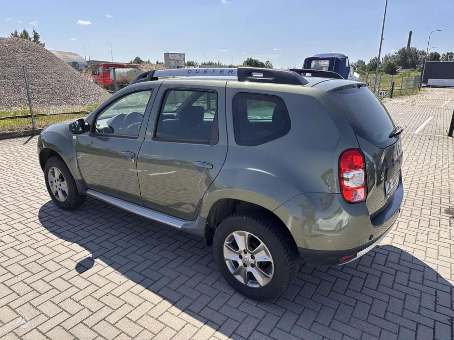 Green Dacia Duster 2014 in Taurage, with an engine capacity of 1.20 L and mileage of 166 thousand km for 4400 €, photo 5 on AUTOMOTO.COM.LV