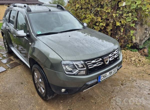 Дачия Duster 2015 в Екабпилс на AUTOMOTO.COM.LV Зеленый Дачия Duster 2015 в Екабпилс, объемом двигателя 1.50 л и пробегом 263 тыс. км за 4750 €, фото 5 на AUTOMOTO.COM.LV