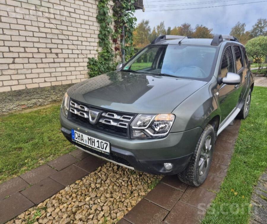 Green Dacia Duster 2015 in Jekabpils, with an engine capacity of 1.50 L and mileage of 263 thousand km for 4750 €, photo 1 on AUTOMOTO.COM.LV