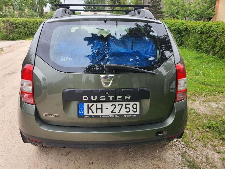 Green Dacia Duster 2016 in Jelgava, with an engine capacity of 1.50 L and mileage of 209 thousand km for 4900 €, photo 5 on AUTOMOTO.COM.LV
