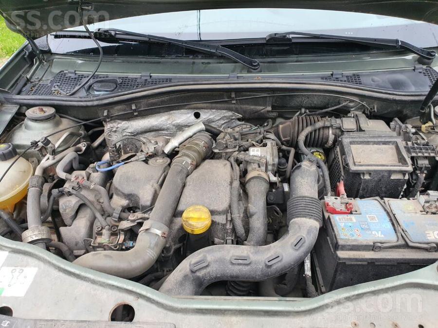 Green Dacia Duster 2016 in Jelgava, with an engine capacity of 1.50 L and mileage of 209 thousand km for 4900 €, photo 12 on AUTOMOTO.COM.LV