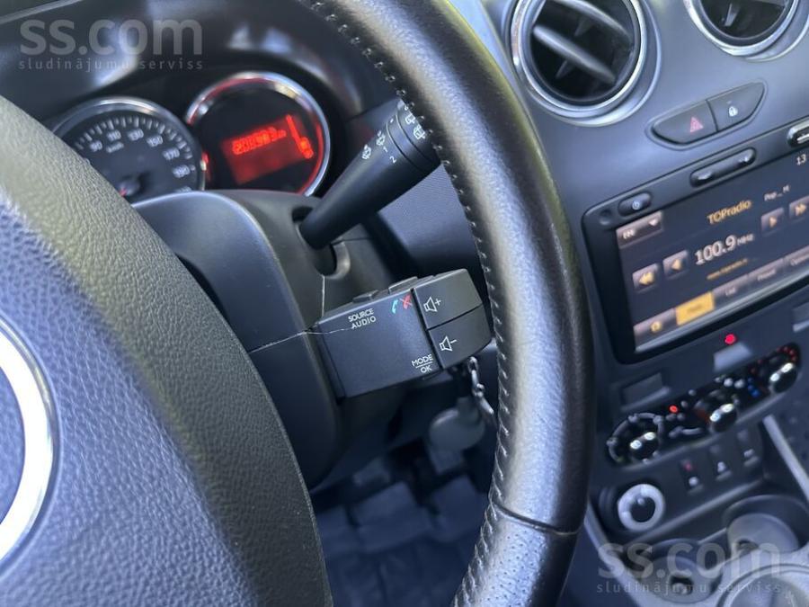 Зеленый Дачия Duster 2016 в Цесис, объемом двигателя 1.50 л и пробегом 0 тыс. км за 7800 €, фото 9 на AUTOMOTO.COM.LV