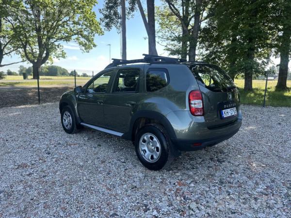 Green Dacia Duster 2016 in Cesis, with an engine capacity of 1.50 L and mileage of 0 thousand km for 7800 €, photo 4 on AUTOMOTO.COM.LV