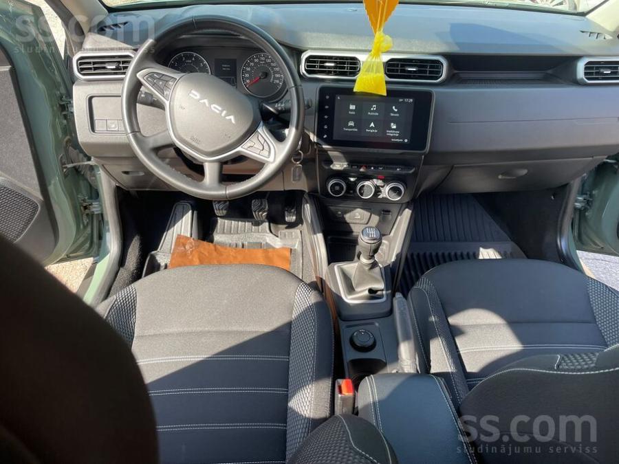 Зеленый Дачия Duster 2023 в Лиепая, объемом двигателя 1.50 л и пробегом 95 тыс. км за 18000 €, фото 6 на AUTOMOTO.COM.LV