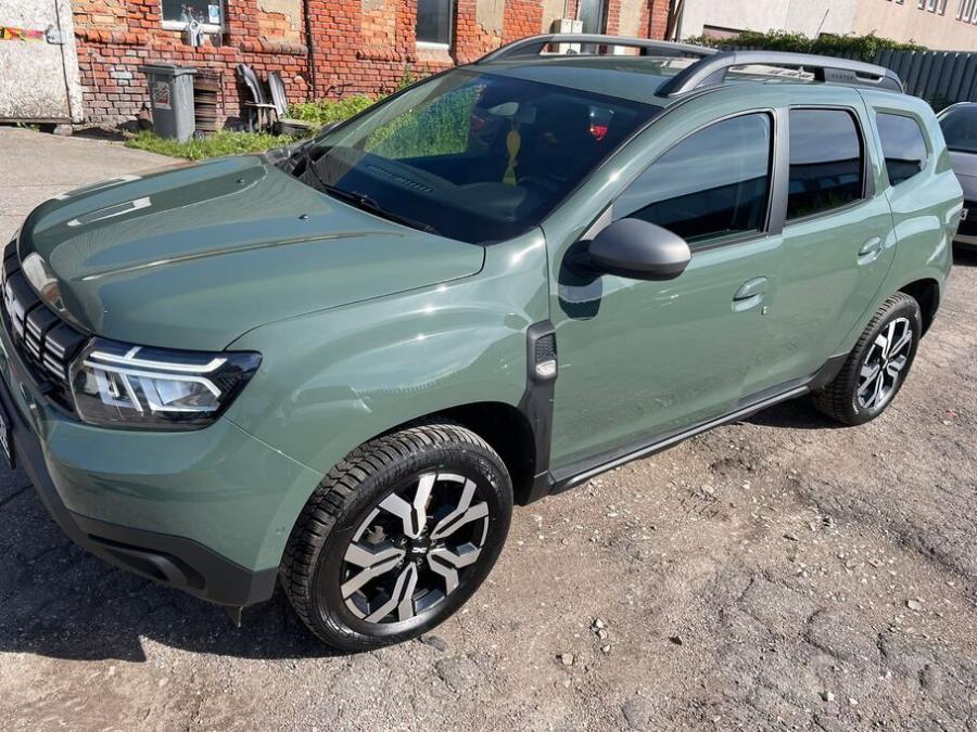 Зеленый Дачия Duster 2023 в Лиепая, объемом двигателя 1.50 л и пробегом 95 тыс. км за 18000 €, фото 11 на AUTOMOTO.COM.LV