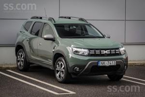 Green Dacia Duster 2023 in Riga, with an engine capacity of 1.30 L and mileage of 86 thousand km for 16500 €, photo 4 on AUTOMOTO.COM.LV