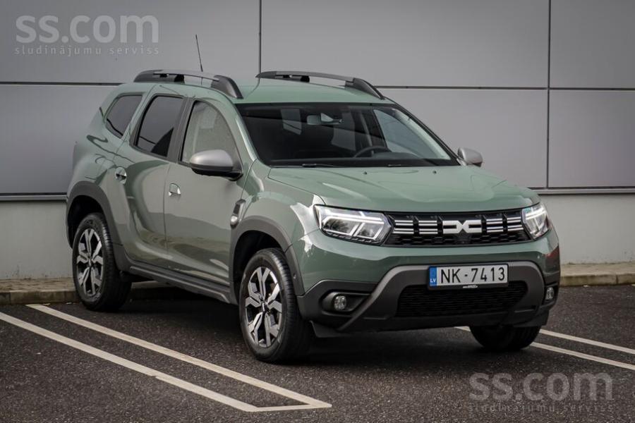 Green Dacia Duster 2023 in Riga, with an engine capacity of 1.30 L and mileage of 86 thousand km for 16500 €, photo 4 on AUTOMOTO.COM.LV