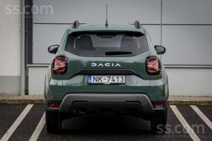 Green Dacia Duster 2023 in Riga, with an engine capacity of 1.30 L and mileage of 86 thousand km for 16500 €, photo 6 on AUTOMOTO.COM.LV