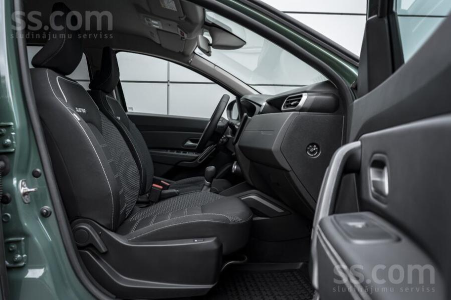 Green Dacia Duster 2023 in Riga, with an engine capacity of 1.30 L and mileage of 86 thousand km for 16500 €, photo 13 on AUTOMOTO.COM.LV