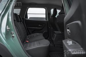 Green Dacia Duster 2023 in Riga, with an engine capacity of 1.30 L and mileage of 86 thousand km for 16500 €, photo 15 on AUTOMOTO.COM.LV