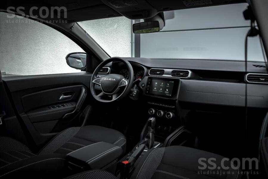 Green Dacia Duster 2023 in Riga, with an engine capacity of 1.30 L and mileage of 86 thousand km for 16500 €, photo 16 on AUTOMOTO.COM.LV