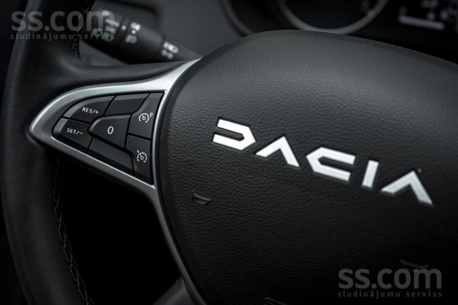 Green Dacia Duster 2023 in Riga, with an engine capacity of 1.30 L and mileage of 86 thousand km for 16500 €, photo 19 on AUTOMOTO.COM.LV