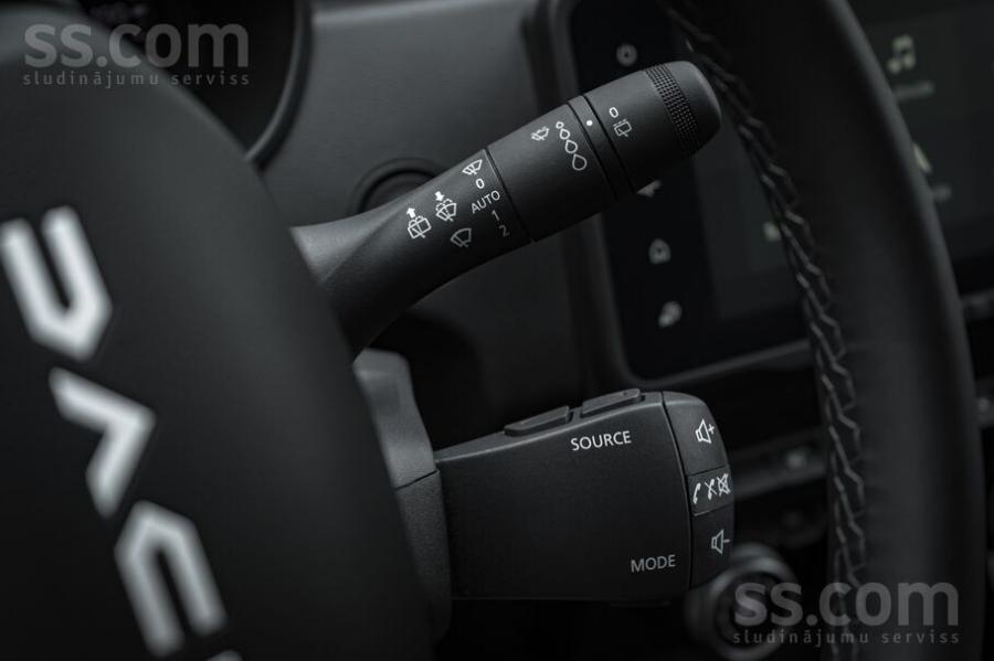 Green Dacia Duster 2023 in Riga, with an engine capacity of 1.30 L and mileage of 86 thousand km for 16500 €, photo 22 on AUTOMOTO.COM.LV