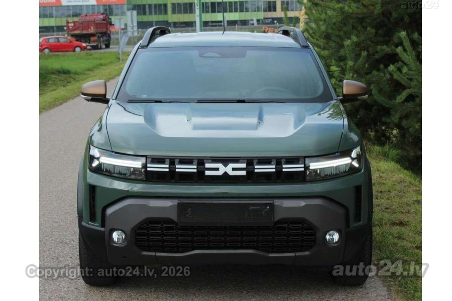 Green Dacia Duster 2024 in Tallinn, with an engine capacity of 1.20 L and mileage of 18 thousand km for 20900 €, photo 4 on AUTOMOTO.COM.LV
