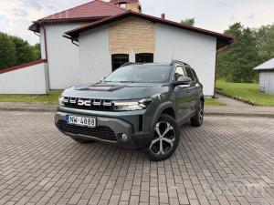 Green Dacia Duster 2024 in Ogre, with an engine capacity of 1.20 L and mileage of 62 thousand km for 19900 €, photo 4 on AUTOMOTO.COM.LV
