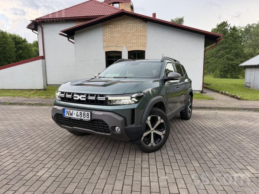 Green Dacia Duster 2024 in Ogre, with an engine capacity of 1.20 L and mileage of 62 thousand km for 19900 €, photo 4 on AUTOMOTO.COM.LV