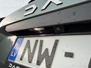 Green Dacia Duster 2024 in Ogre, with an engine capacity of 1.20 L and mileage of 62 thousand km for 19900 €, photo 12 on AUTOMOTO.COM.LV
