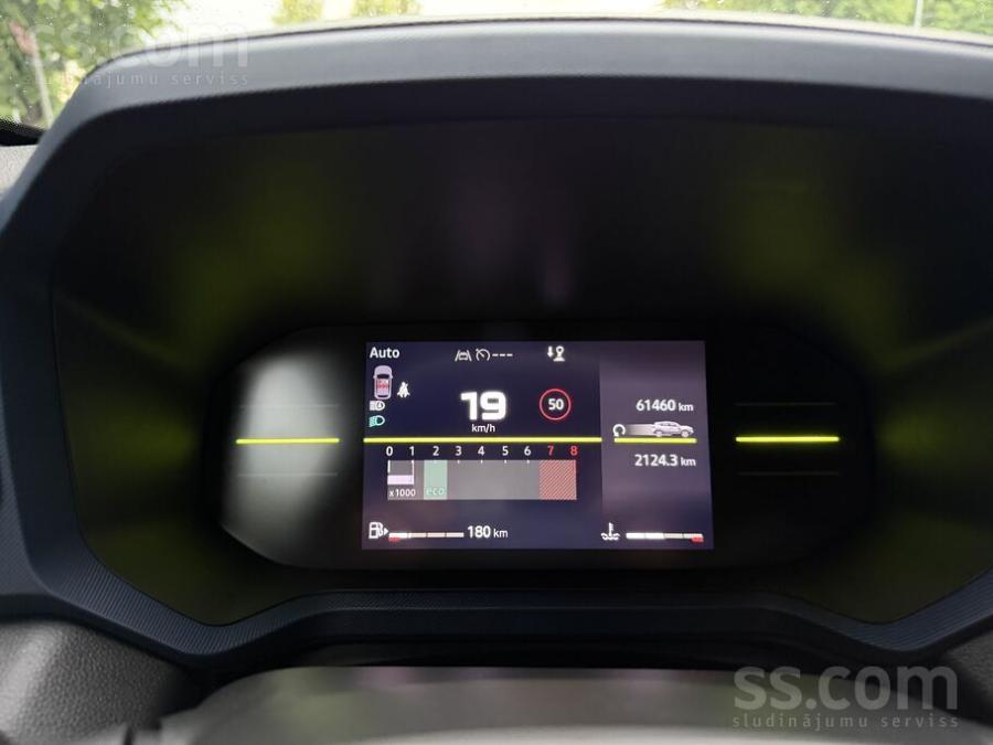 Green Dacia Duster 2024 in Ogre, with an engine capacity of 1.20 L and mileage of 62 thousand km for 19900 €, photo 22 on AUTOMOTO.COM.LV