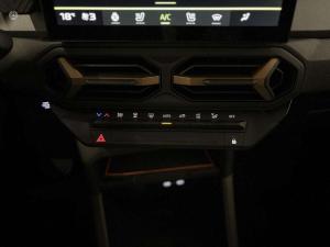 Zaļš Dacia Duster 2024 Viļņa, ar dzinēja tilpumu 1.60 L un nobraukumu 43 tūkst. km par 19990 €, foto 23 vietnē AUTOMOTO.COM.LV